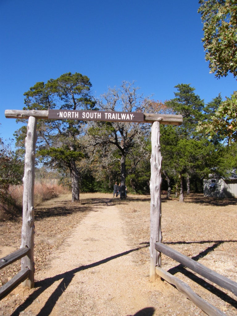 Lake Bastrop LCRA Park North-South Trailway