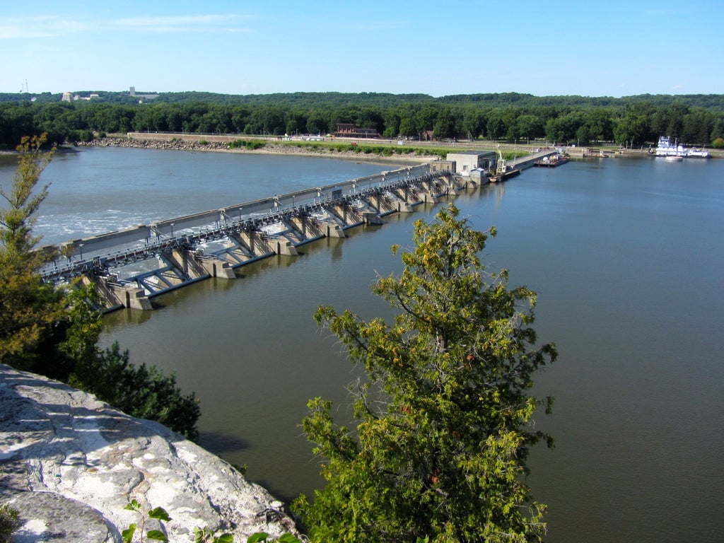 Chicago, IL: Starved Rock Trail