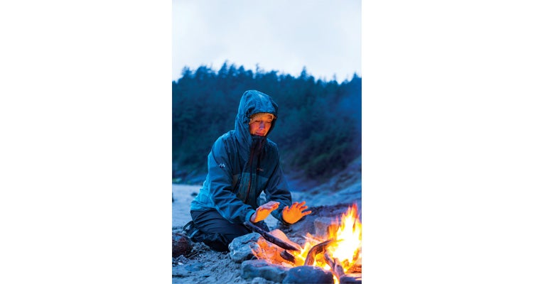 How to Make a Fire in the Rain