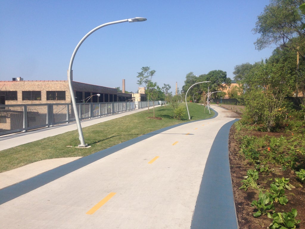 Take this 2-Minute Tour of the 606 Park