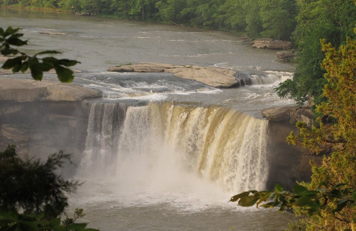 Best Summer Waterfall Hikes