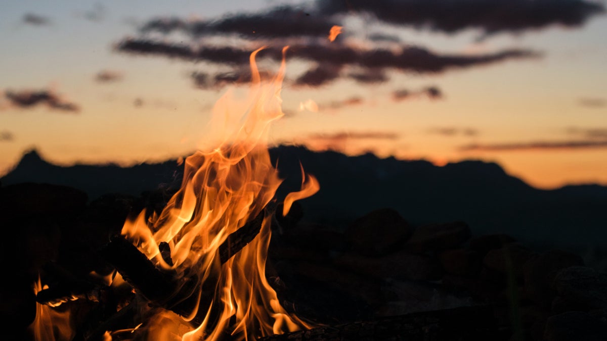 Lighting a Campfire? Put it Out the Right Way. - Backpacker
