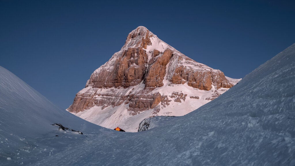 Crush a High-Altitude Trek - Backpacker