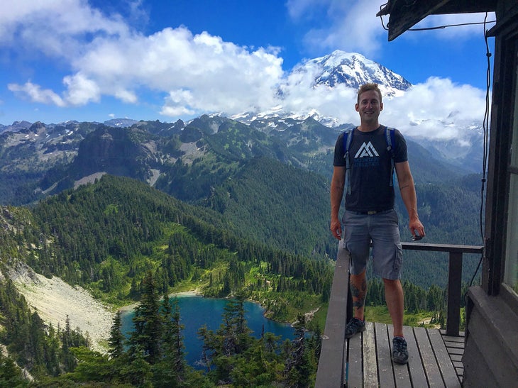 The 6 Best Fire Lookout Hikes in Washington State - Backpacker