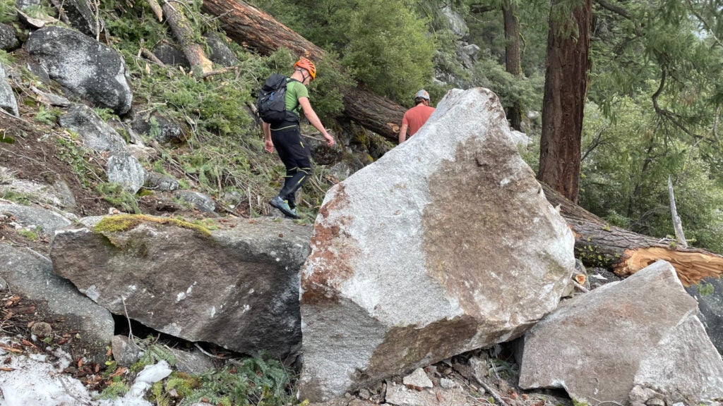 Massive Rockfall in Yosemite Blocks a Section of the John Muir Trail ...