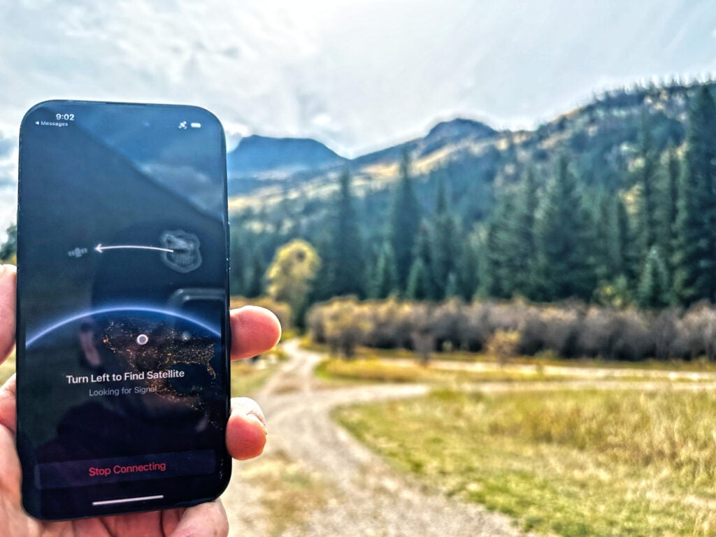 Can an iPhone Really Replace Your Satellite Messenger? - Backpacker