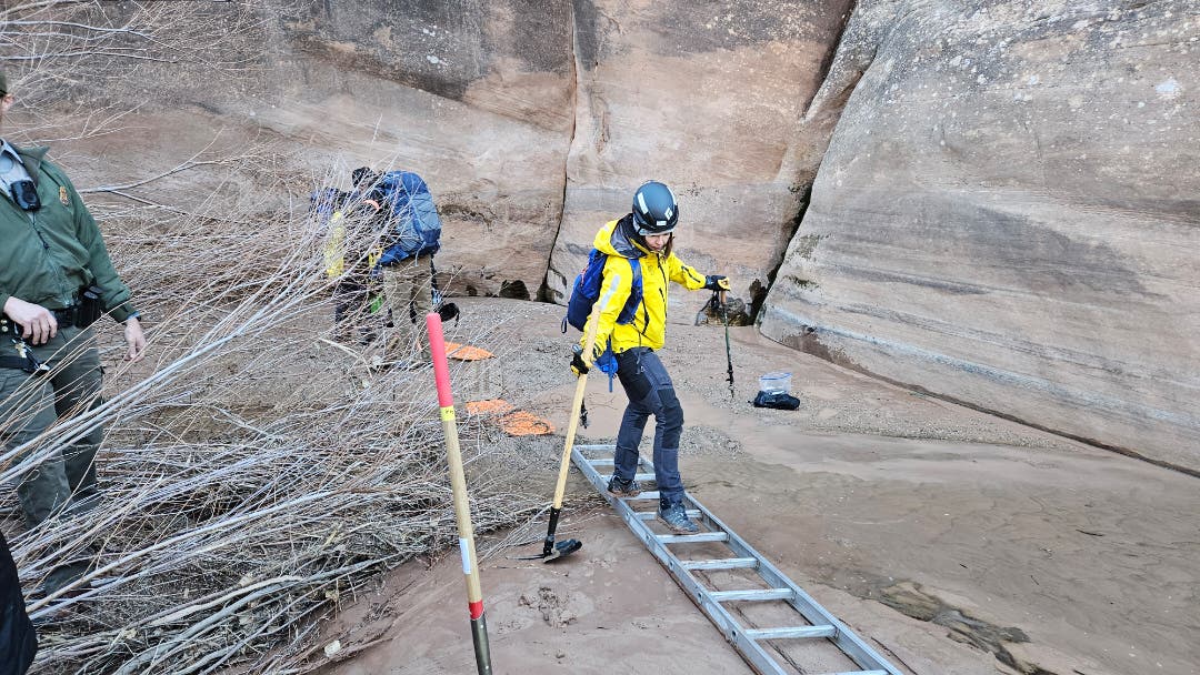 A Seasoned Thru-Hiker Got Trapped in Quicksand in Arches National Park ...
