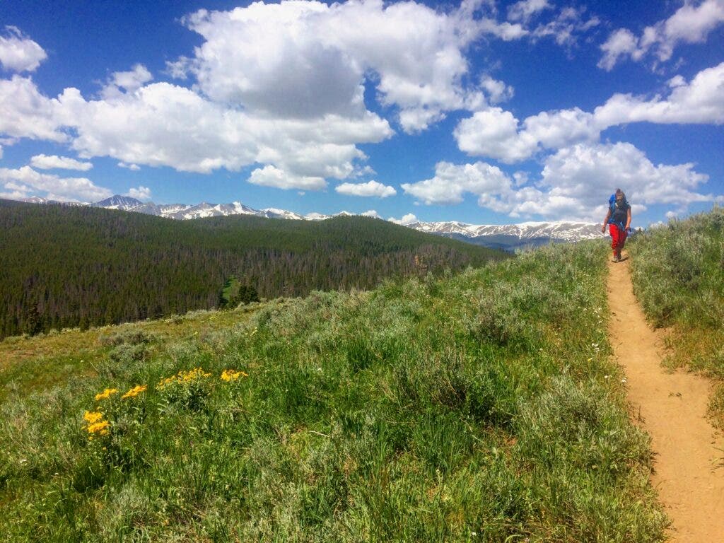 4 Mountain Towns You Can Visit Without a Car